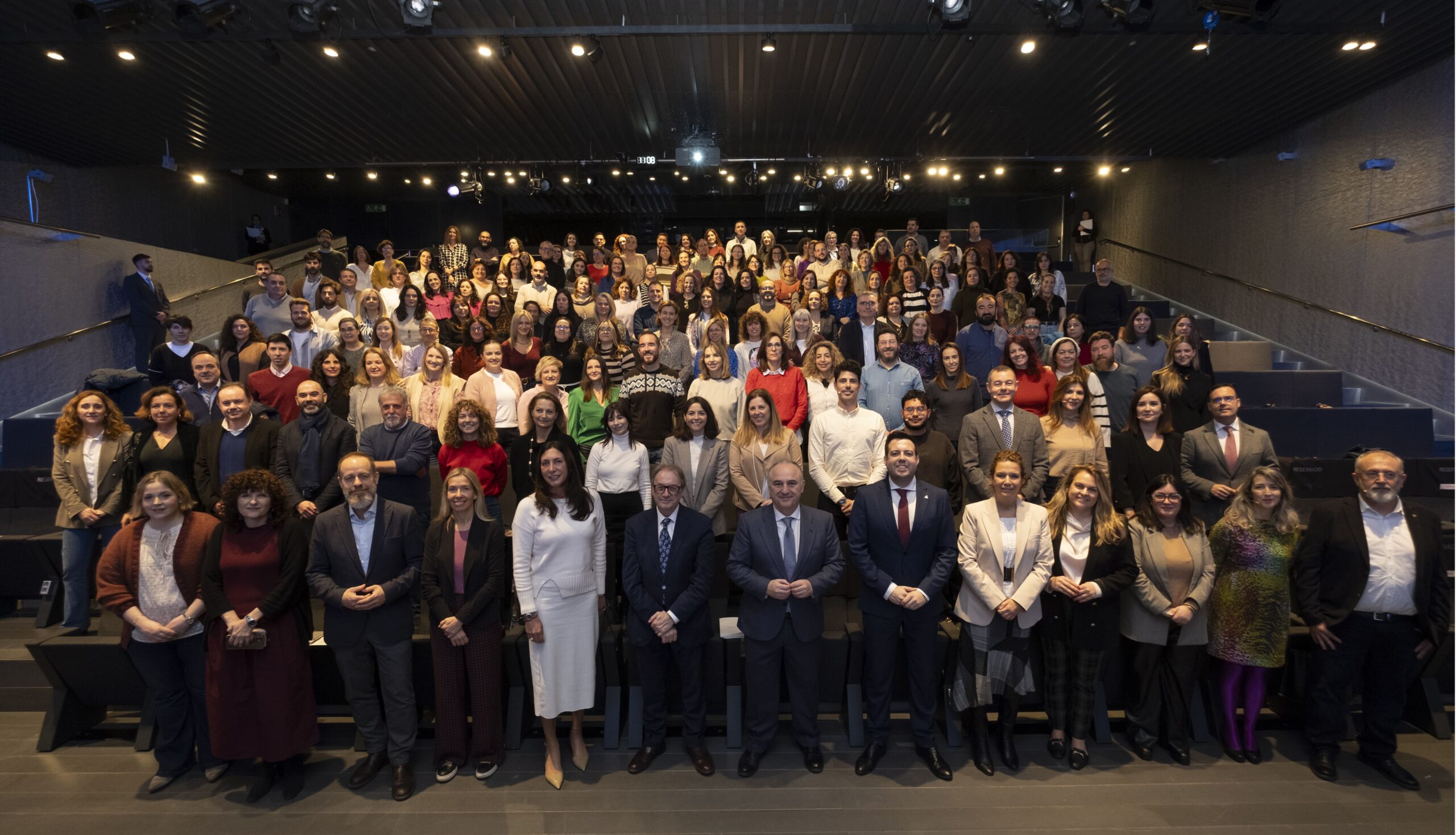 Fundación Integra renueva su compromiso con el Programa Incorpora para ...